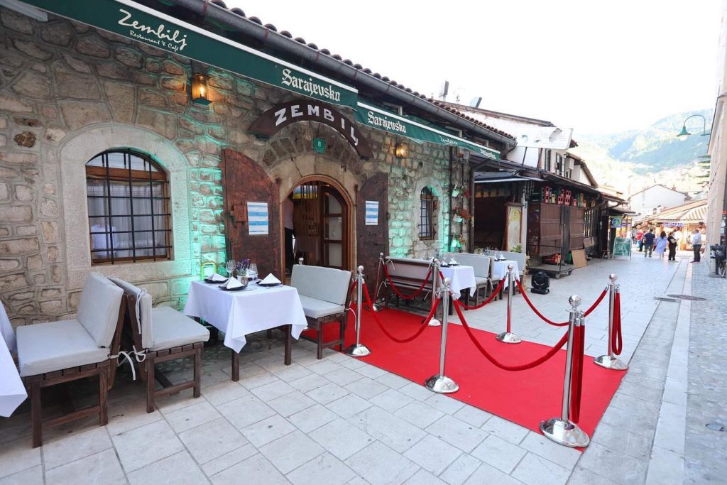 Restoran Zembilj koji se nalazi u srcu Baščaršije, jedini je restoran u ...